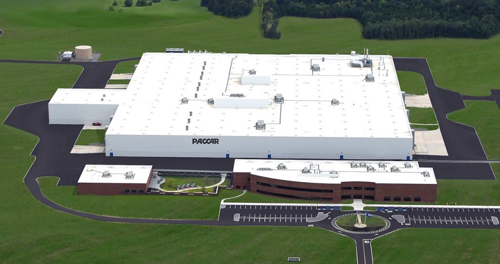 PACCAR Celebrates 10-Year Anniversary of Engine Manufacturing in North ...